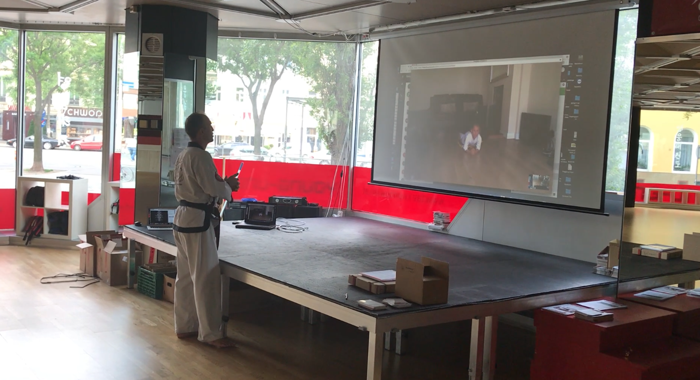 La primera miembra de GFBB que hizo el examen! - go-for-black-belt.com ...